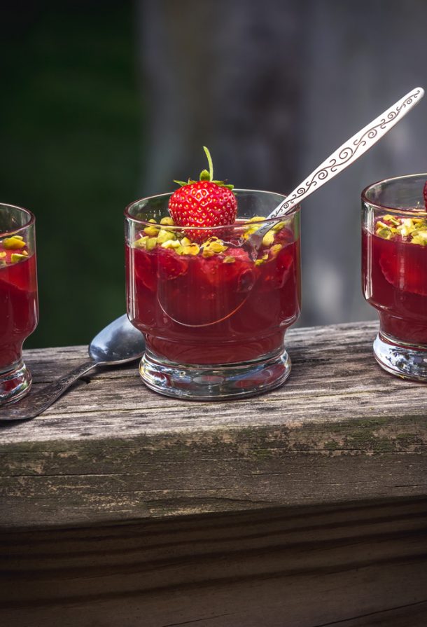 Rosé Wine and Strawberry Gelee with Pistachios | The Pure Taste